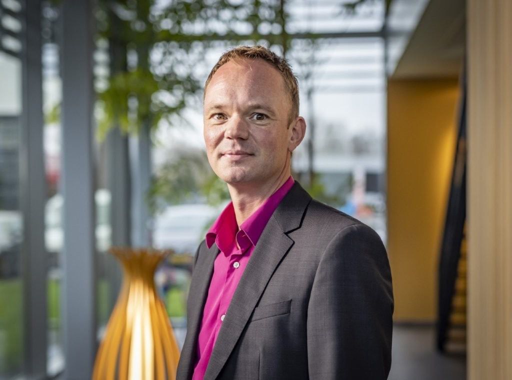 Miljoenen stempassen gedrukt voor Tweede Kamerverkiezingen - Steven Jansen | NPO Radio 5